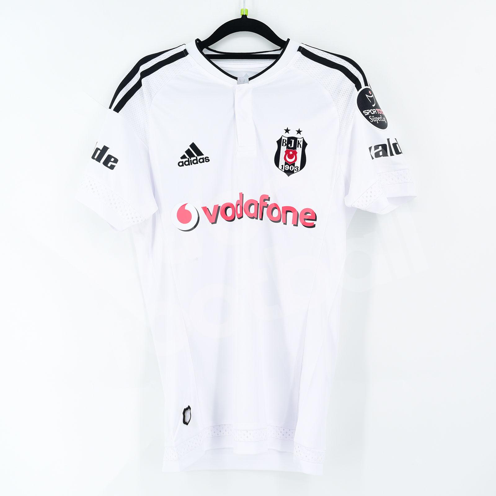 2015-16 Besiktas Away Shirt #17 QUARESMA *New* S – Kitroom Football